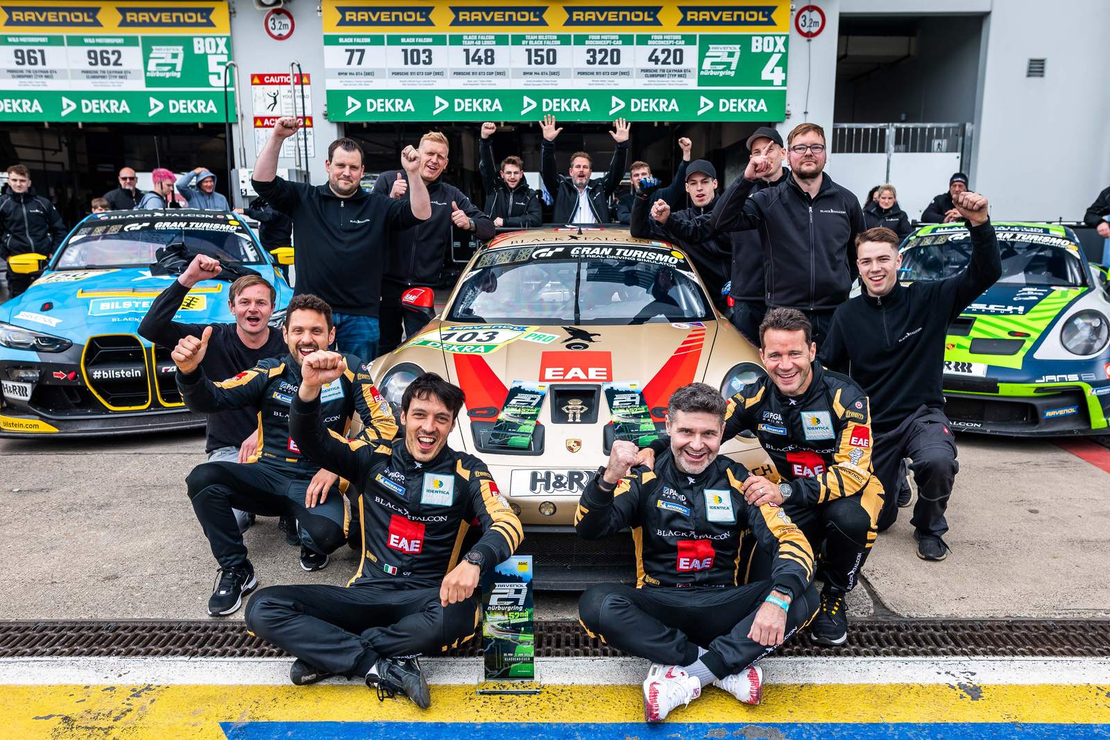 Klassensieg und Podium für BLACK FALCON beim ADAC RAVENOL 24h Rennen ...